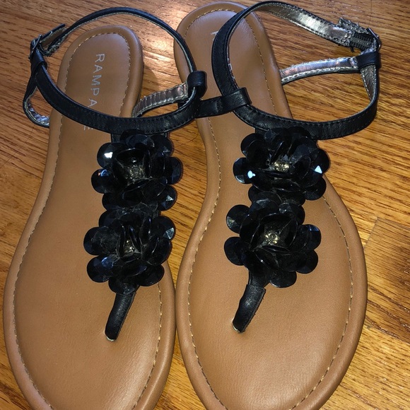 Rampage | Shoes | Very Minimally Worn Flats With Flower Detailing ...